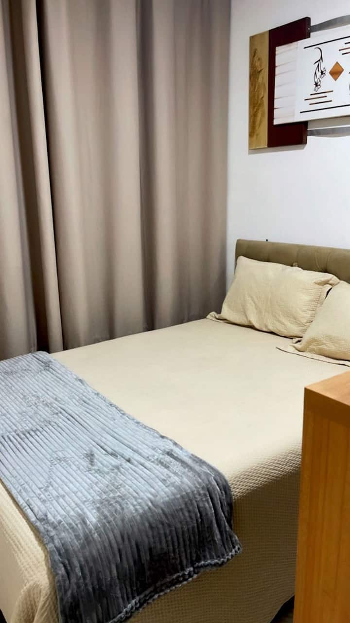 Kitnet  Bem Localizada Em Frente A Rodoviária. - São João