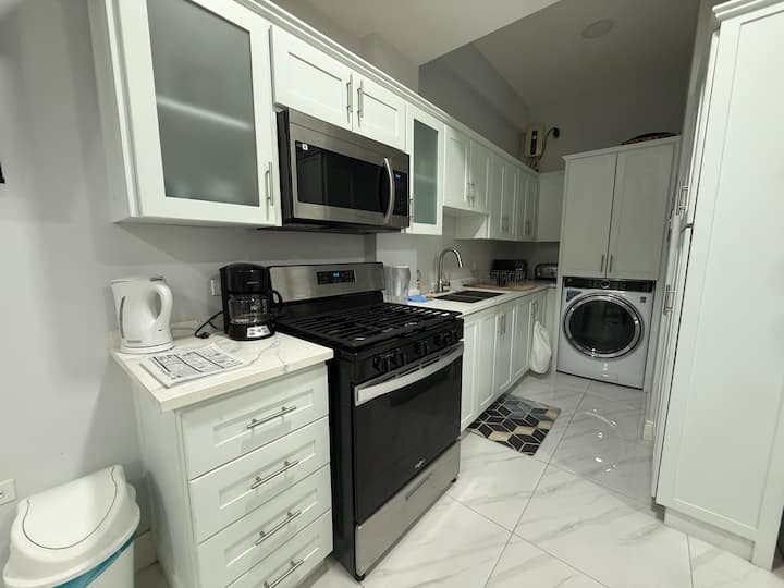 Modern Cascade 1-bdrm - Port of Spain