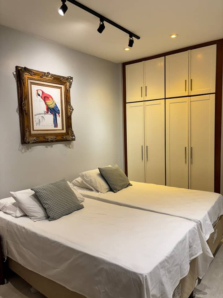 Studio Arpoador Com Vaga, Piscina, Sauna Academia - Copacabana