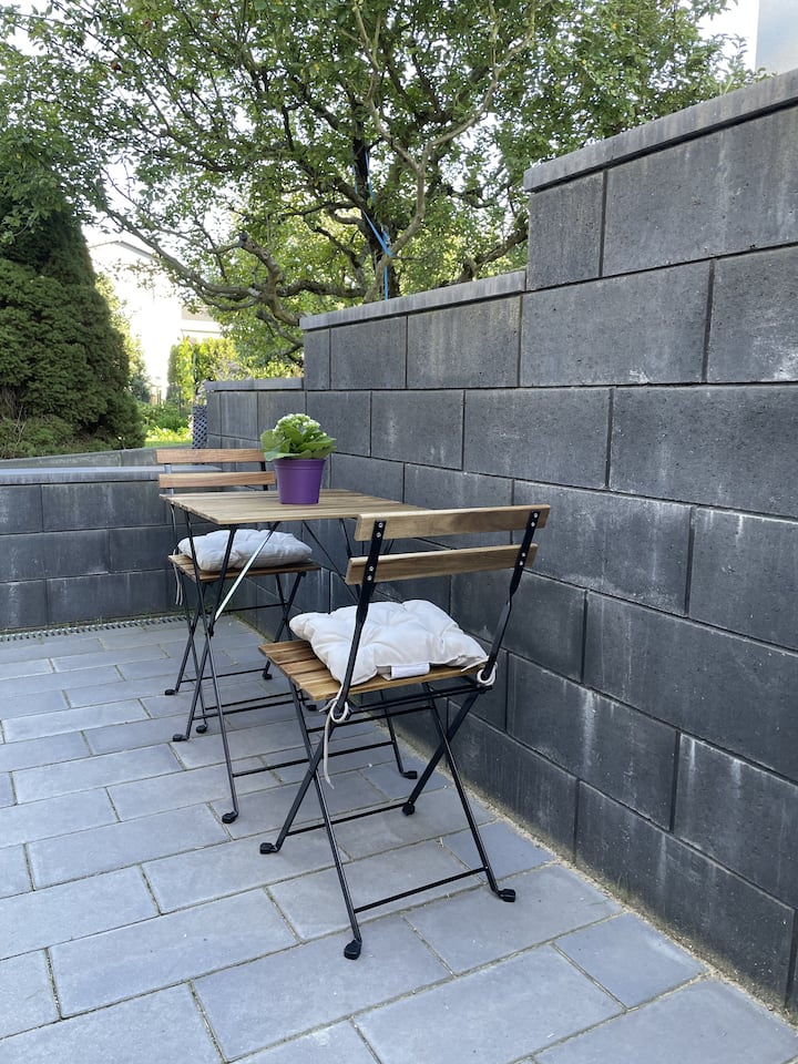 Helle, Moderne Einliegerwohnung Mit Terrasse - Pfungstadt