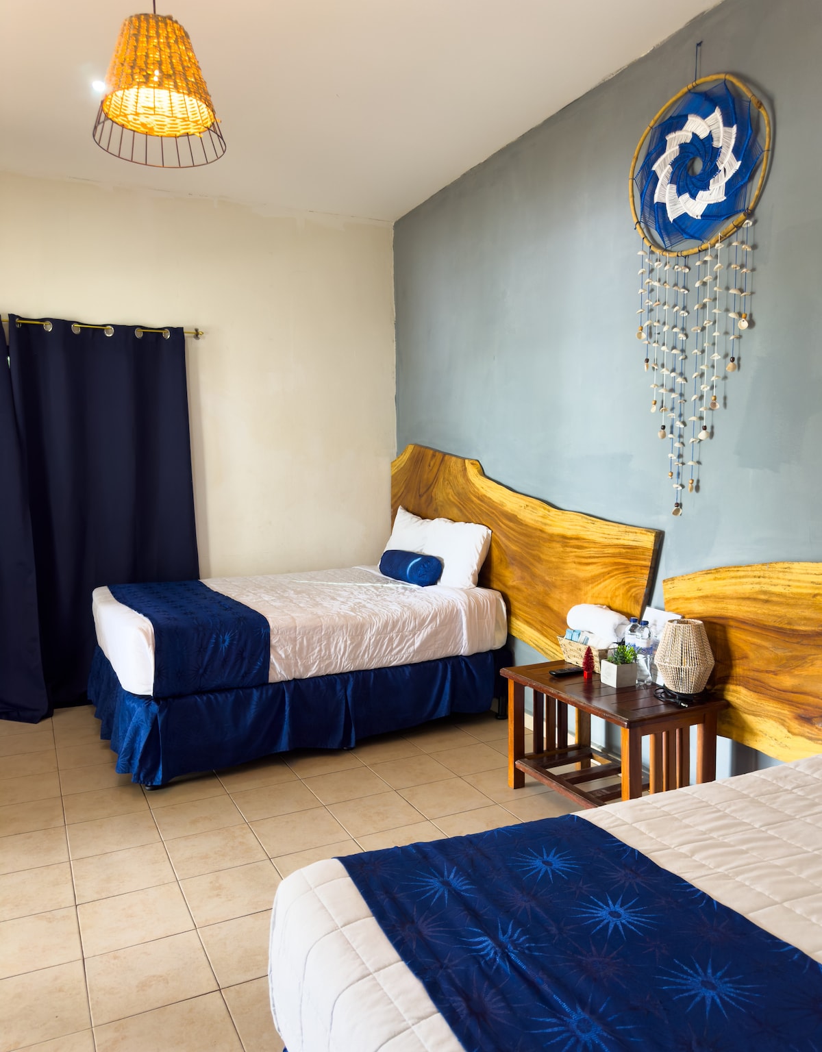 Yalí Beachfront Hotel – La Libertad - Hoteles en renta en El Sunzal ...