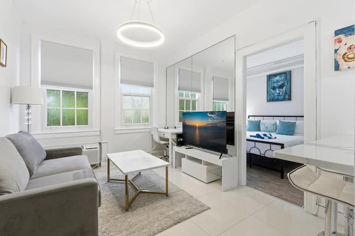 Palm Beach Island 1020 – 1br King, Wifi + Parking - Palm Beach, FL