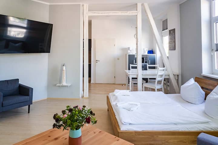 Cblue „Segel“, 37 M², Eckbalkon, Toller Blick - Rostock