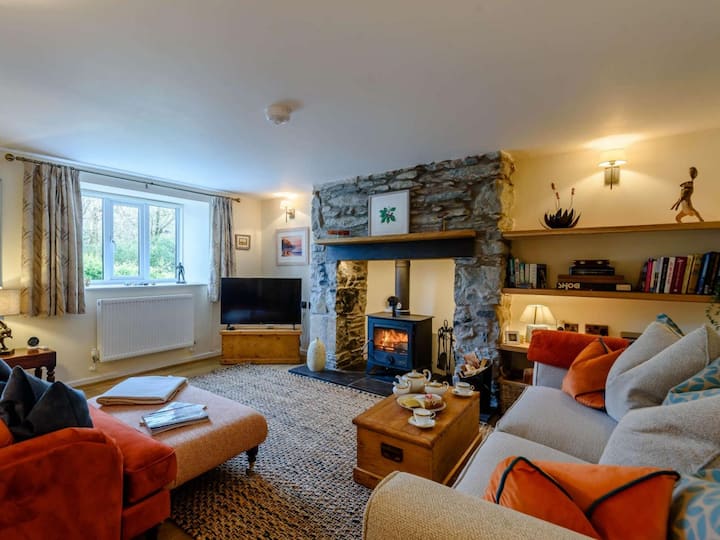 1 Bed In Bangor (Oc-82577) - Llanberis