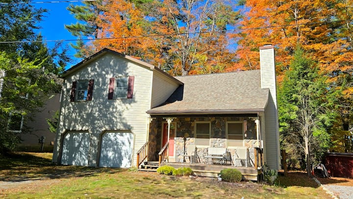 Large 4br, 3ba Home. Walk To Million Dollar Beach! - Lake George, NY