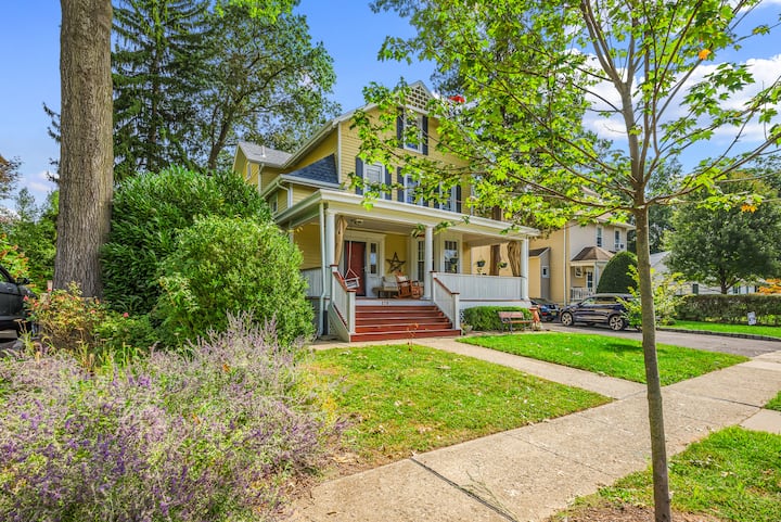 Elegant Montclair 5br Near Nyc & Metlife World Cup - Montclair, NJ