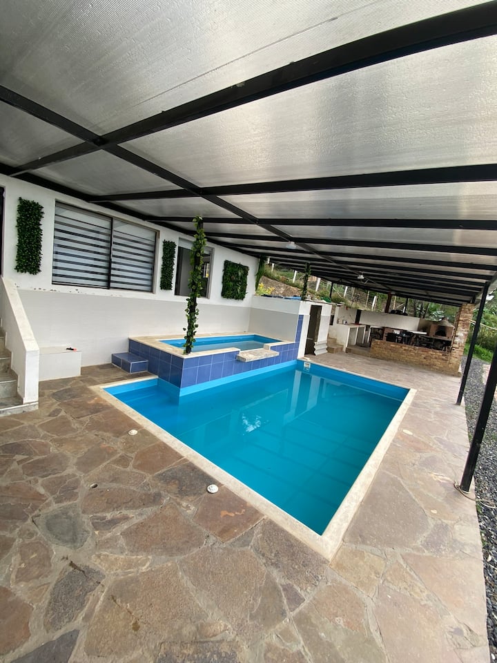 "Altas Vistas" Cabaña Con Piscina Y Zona Bbq - Pacho