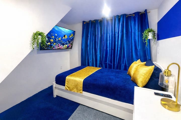 Sapphire Twin + Extra Bed • Basement •Near Airport - Cleveland, OH