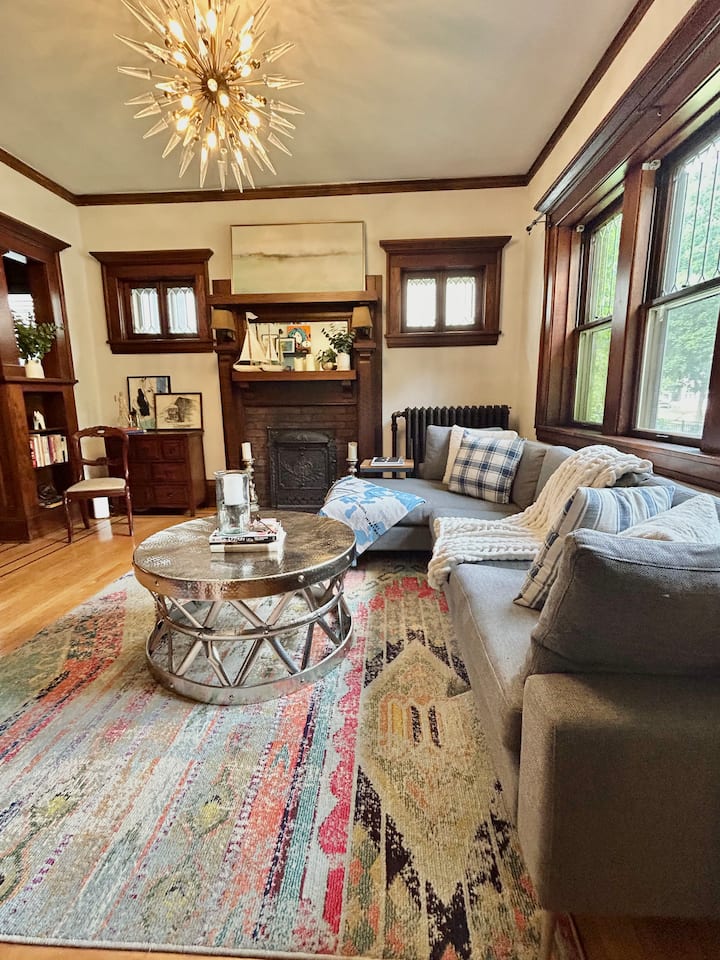 Northeast House · Walk To River, Campus & Downtown - Minneapolis