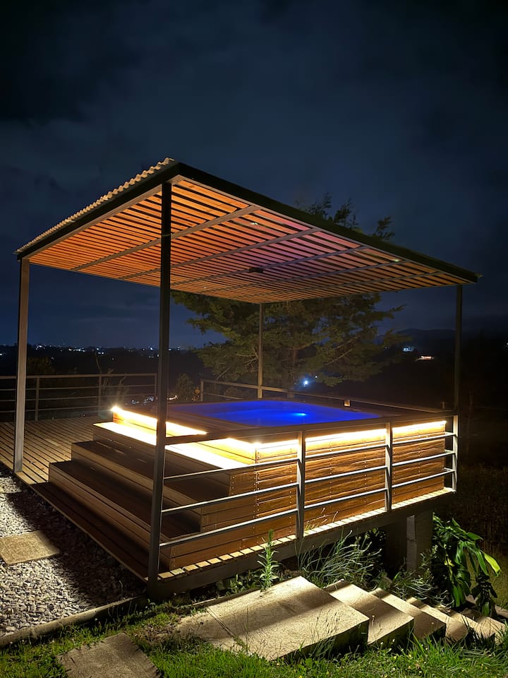 Chalet De Lujo Con Jacuzzi, Chimenea, Fogata Y Más - Kolombiya