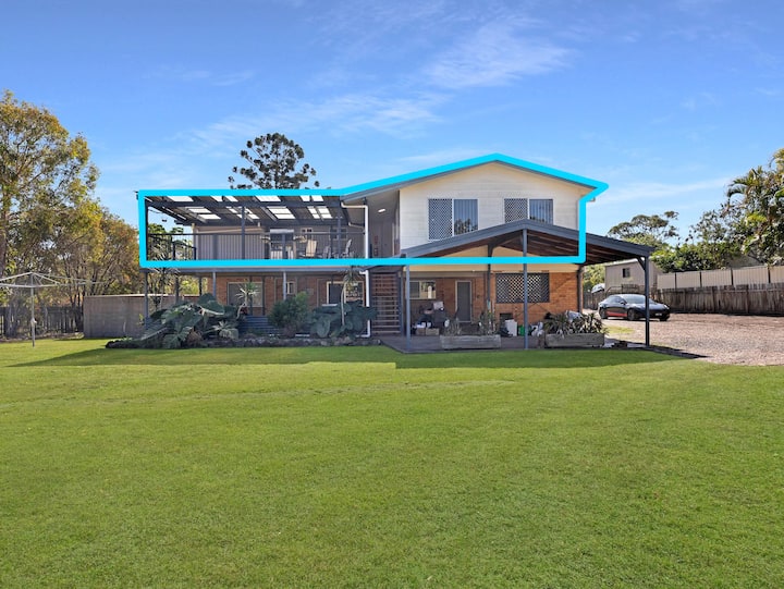 Pet Friendly Top Floor 1 Acre With Pool - Hervey Bay