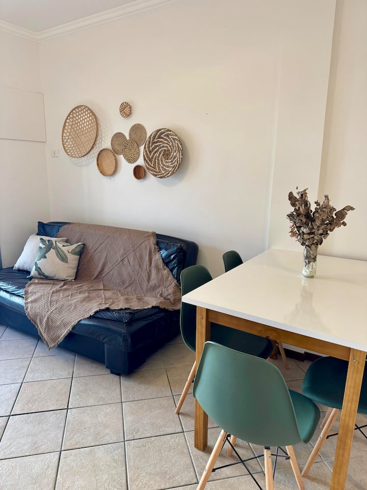 2 Dorm-2 Baños. Con Pileta Y A 100 M Del Mar - Florianópolis