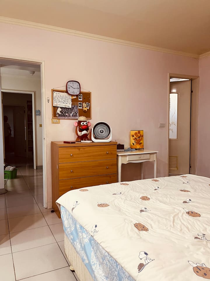 東湖2新銳天下/樓中樓東湖立體停車場全聯福利中心做文湖線捷運東湖站葫洲站下車搭公車到明湖國中下車 - Taipei