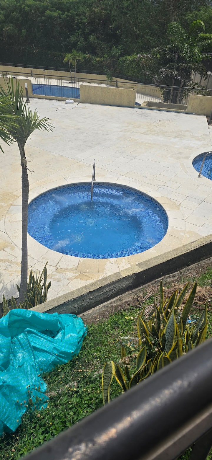 Hermosa Casa En Ricaurte - Girardot