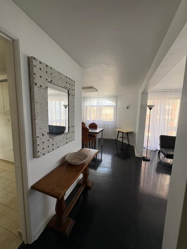 Amplio Depa, Ubicacion Cerca De Todo Frente Al Mar - Antofagasta