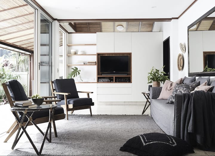 Deluxe Private Villa - Byron Bay