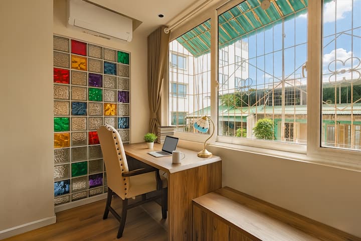 2br Hanoi Vintage Collective • Work • Hidden Gem - Hanoï