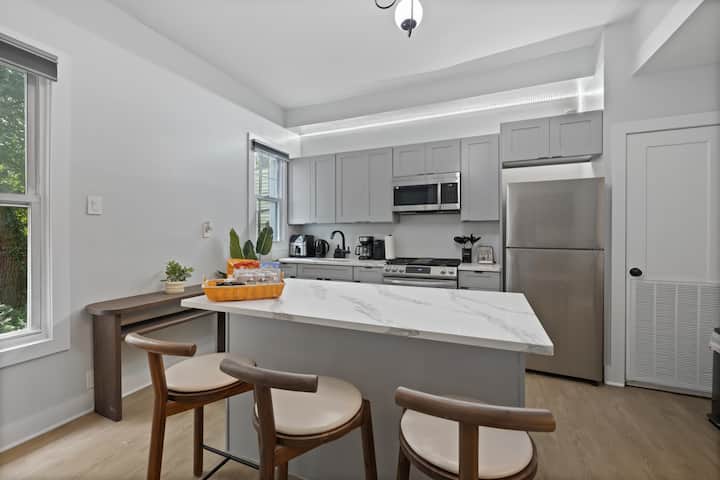 Cozy And Modern 3be Retreat Jersey Steps From Path - Jersey City, NJ