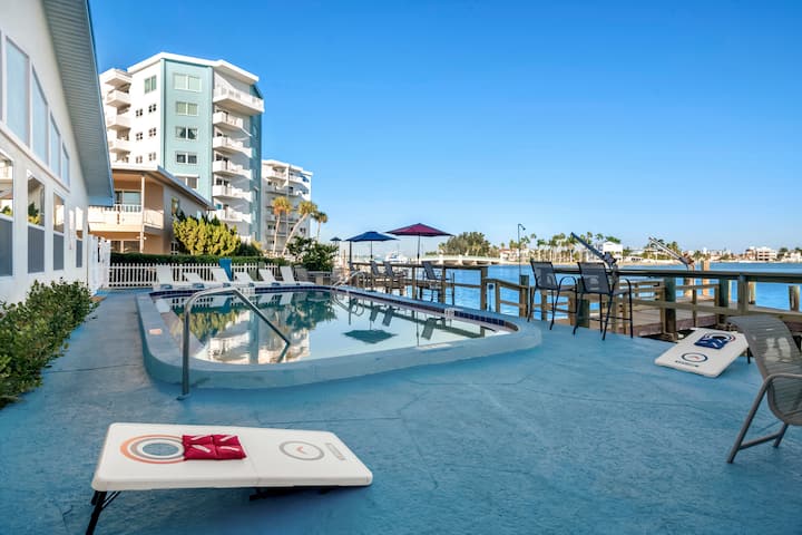 Treasure Island Gem | Waterfront Heated Pool, Dock - Treasure Island, FL