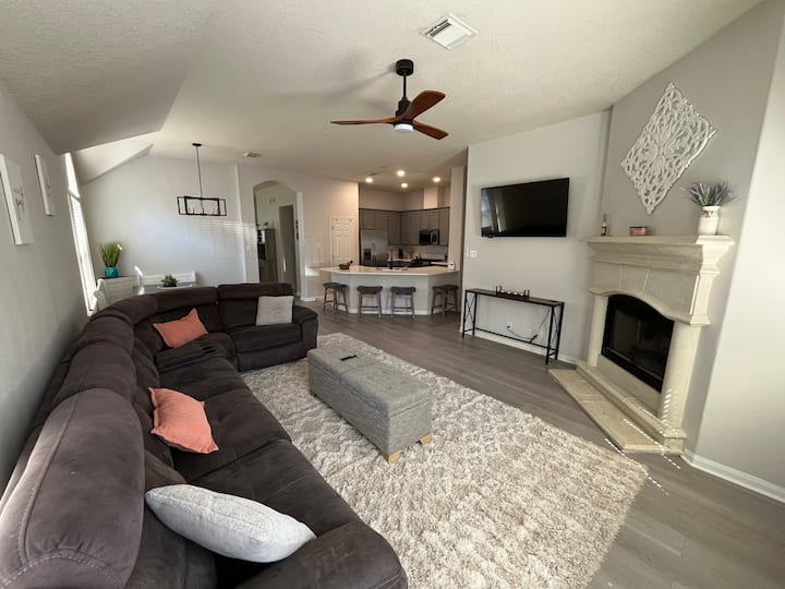 Walden Retreat • 4br Getaway Near Margaritaville - Conroe, TX