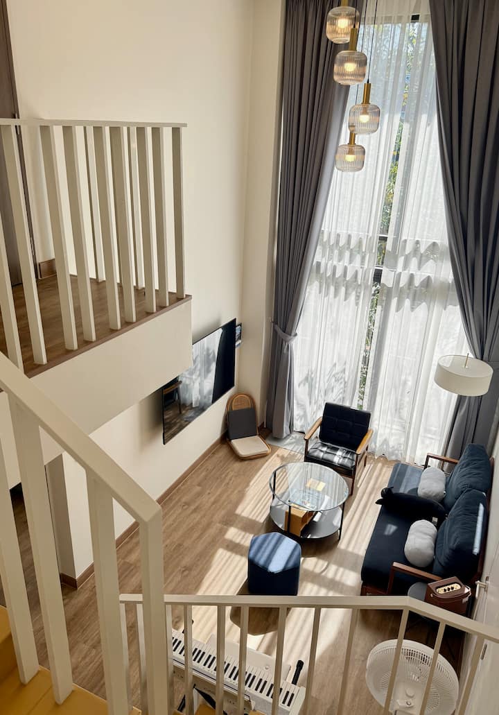 Elegant 6br Sathon Penthouse • Luxe Comfort - Thailand