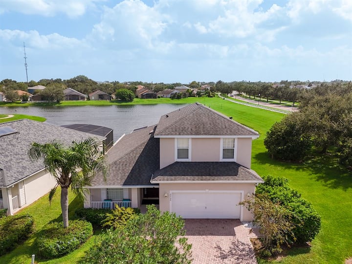 Luxury Family Villa W/ Pool Near Disney Parks - Kissimmee