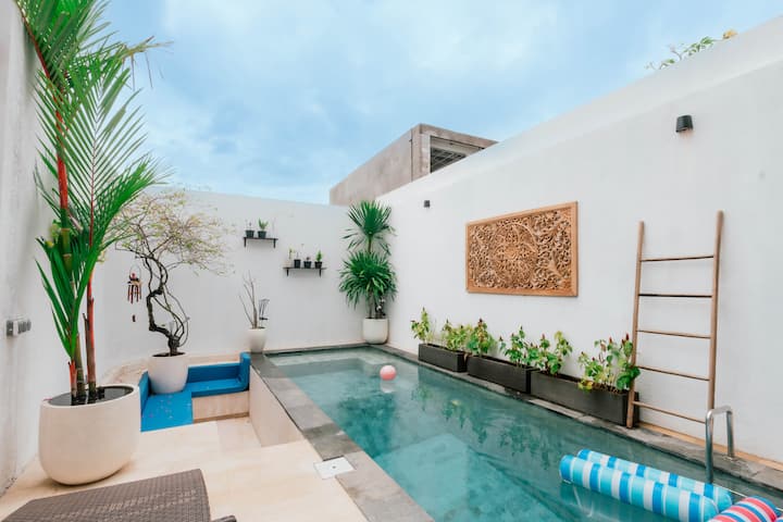 Modern 2br Villa | Private Pool & Workspace - Denpasar