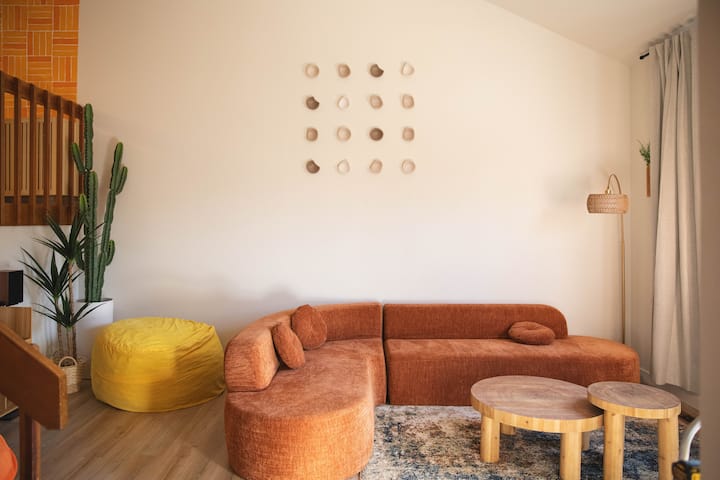 Home In East Wenatchee - Mission Ridge Ski Resort, WA