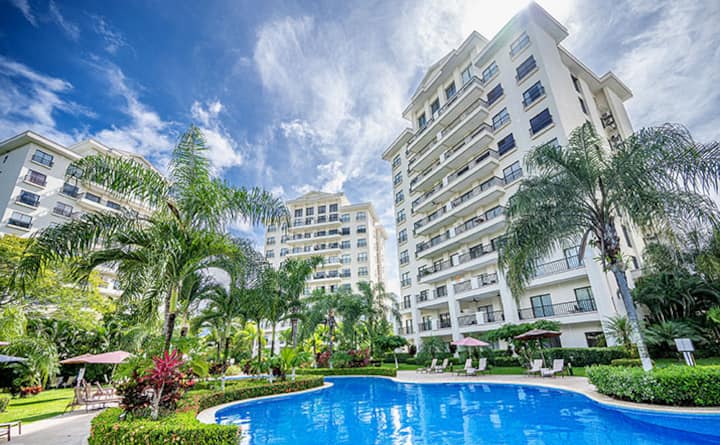 Jaco Bay 2br Condo – Pool & Near Beach - Costa Rica