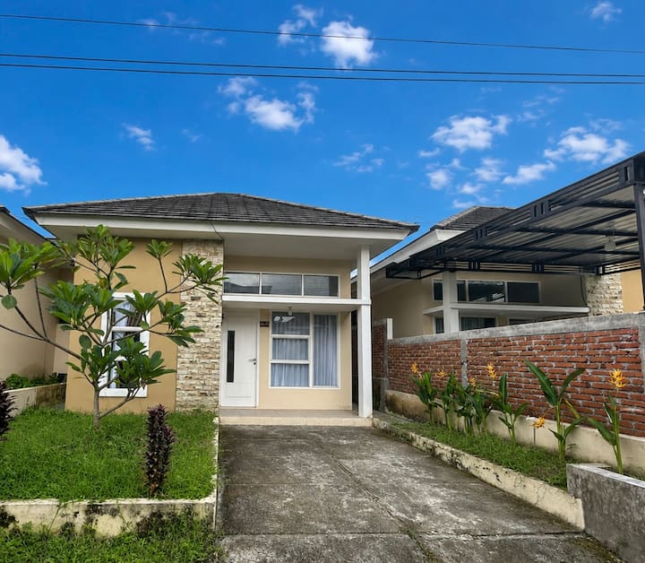 Loulou 3 Tiny House - Bale Pelangi - Mataram