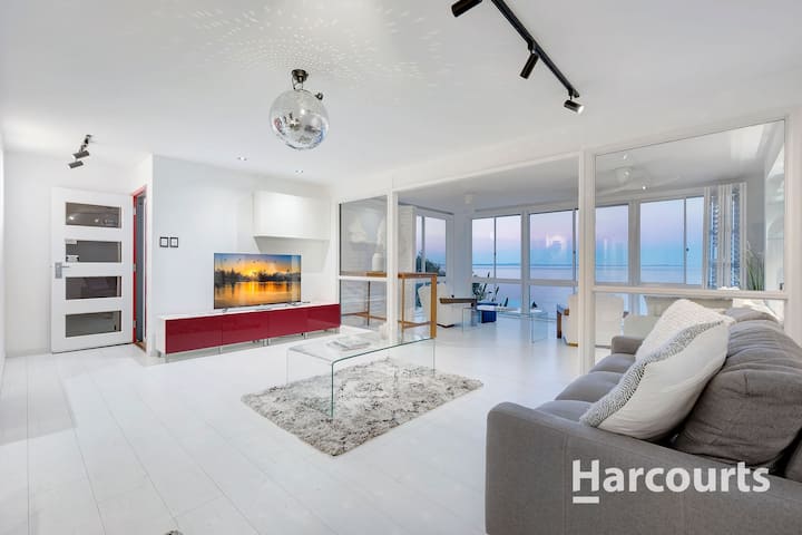 Waterfront Escape | Relax & Unwind By The Water - Margate