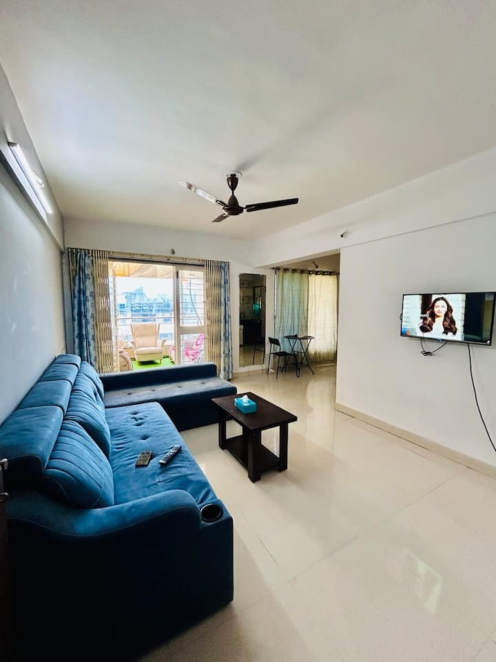 Upper Deck Flat At Baner Balewadi - Pune