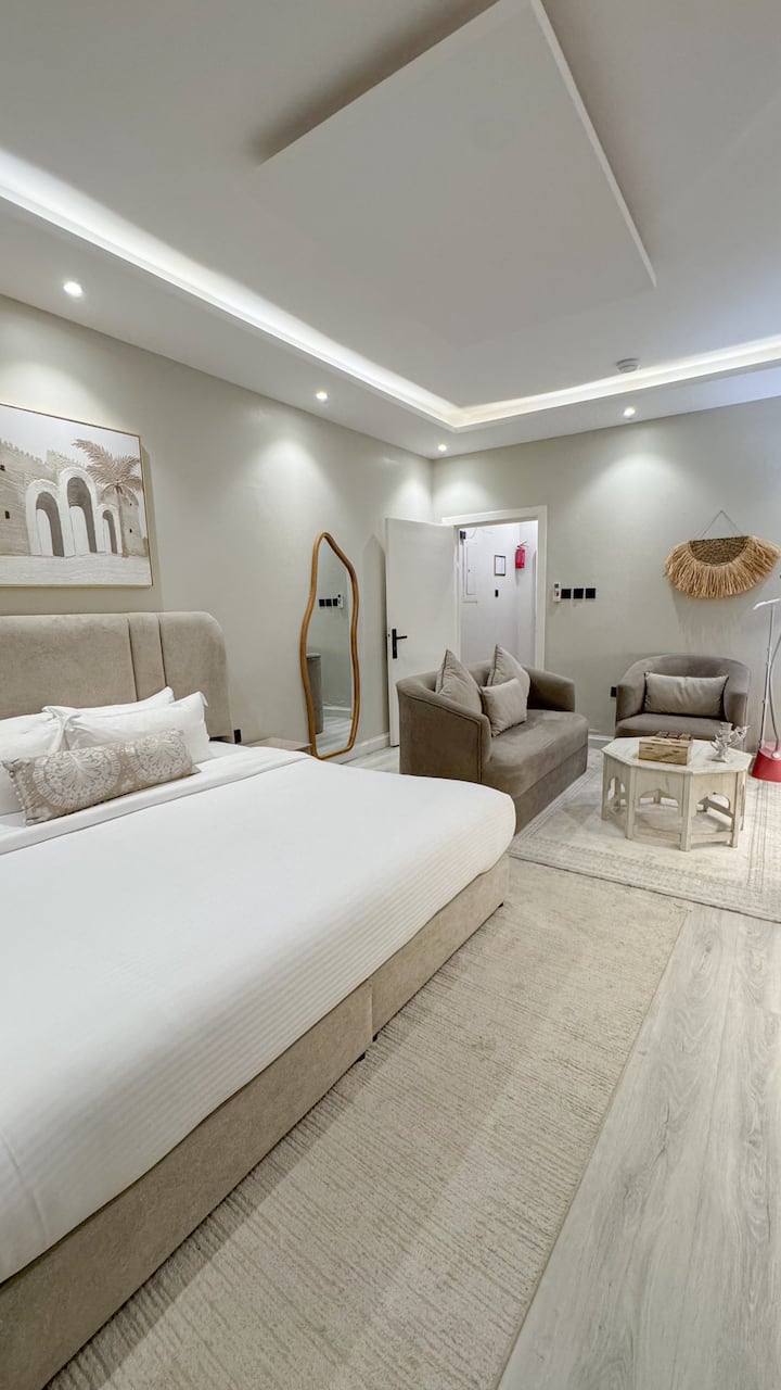 استديو لِيــوان - Riyadh