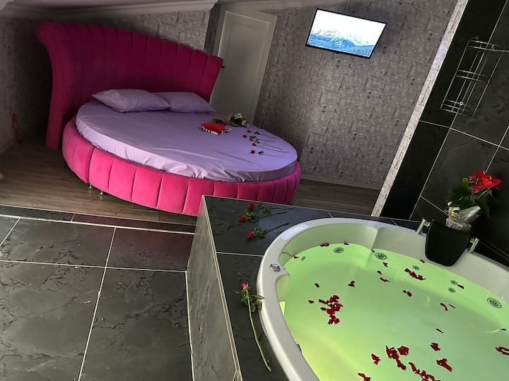 Kurtuluş Wi-fi Klima Free Otopark Asansör Düzgiriş - Ankara