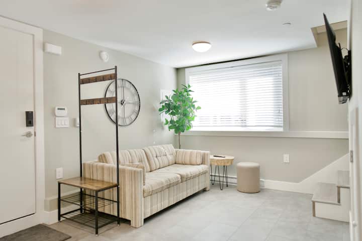 Quiet 3 Beds Entire House/ 15 Mins Yvr/ 20 Mins Dt - Vancouver