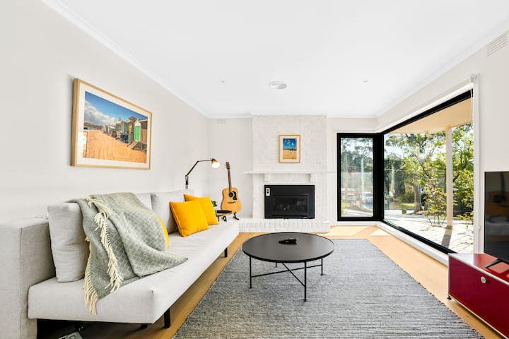 Relaxed Family Coastal Retreat In Leafy Mt Martha - Mornington