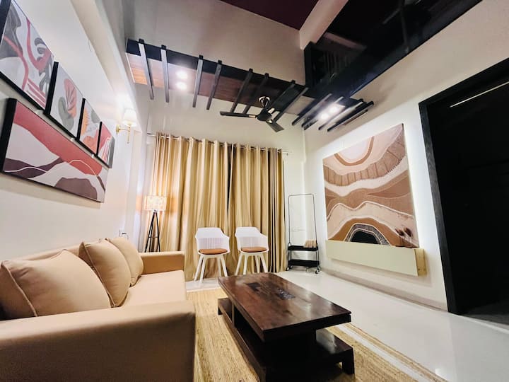 Vayavia Escape | 3bhk Penthouse For Families - Nashik