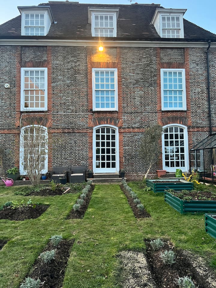 Self-contained Two Bedroom Flat - London