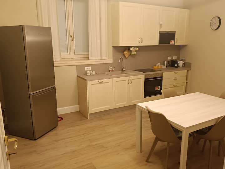 Appartamento Sotto Le Mura Di Città Alta. - Bérgamo