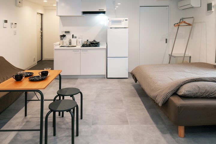 Osaka 2br Family Apt: Namba, Dotonbori, Usj Access - Osaka