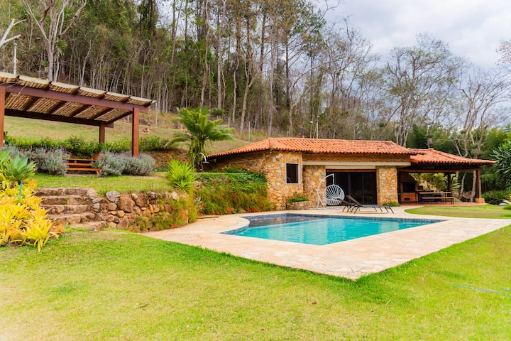 Manoir, Piscine Chauffée, Sauna Et Bain à Remous - Petrópolis