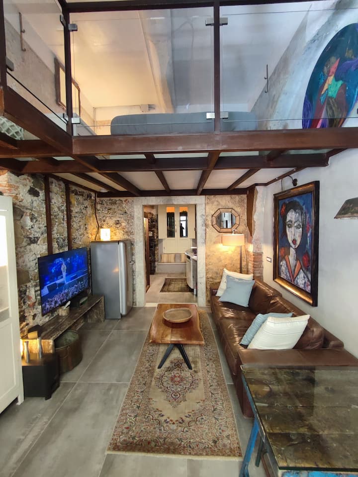 Grazioso Bilocale Con Soppalco Stile Loft - Carrara