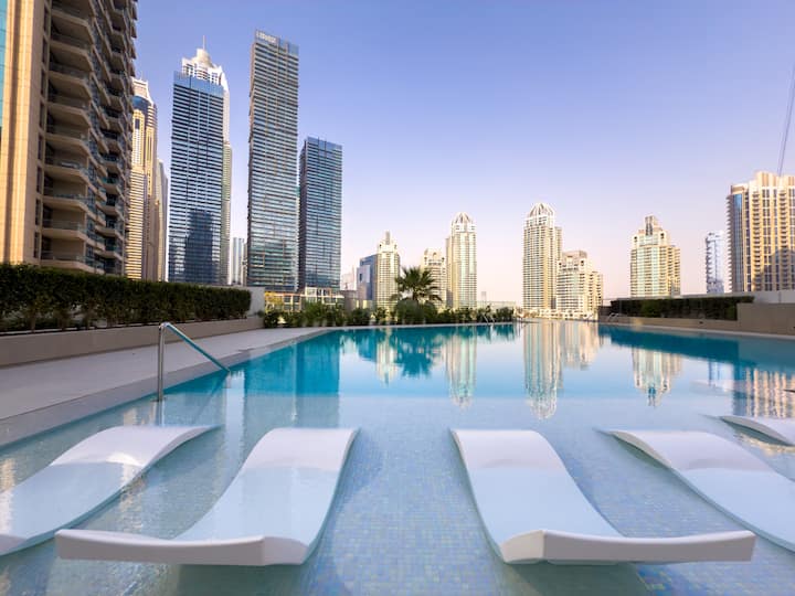 Luxury 1br Apt | Liv Marina | Direct Marina Views - Dubai