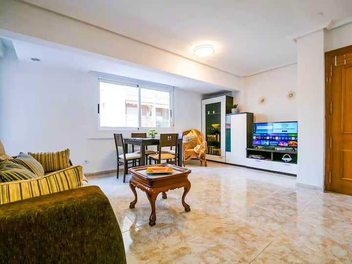 Apartment Marcoluna | 1st Row Playa Del Cura Beach - Torrevieja