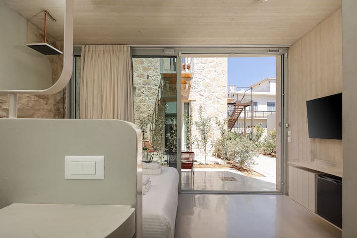 City Center/hub 05. 1br - Chania