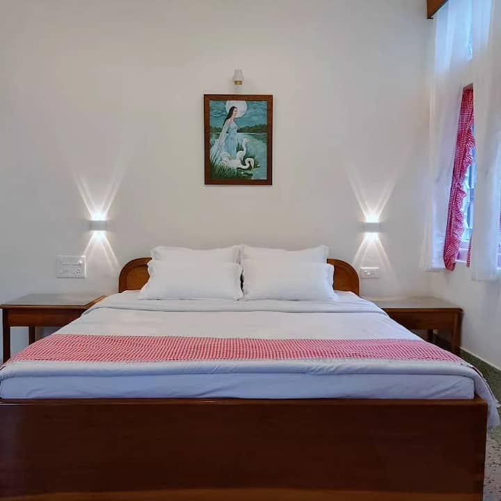 Cozy Shillong Homestay: Delicious Cooked Meals - Shillong