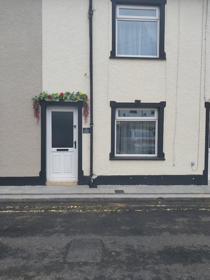 John Street Holiday Rental - Antrim