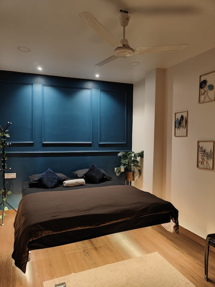 Premium Single Suite With Floating Bed. - Guwahati