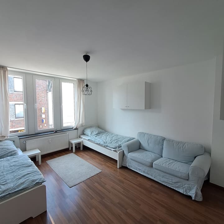 Helle Monteurswohnung In Mgb – Ideal Für 2–4 Pers. - Mönchengladbach