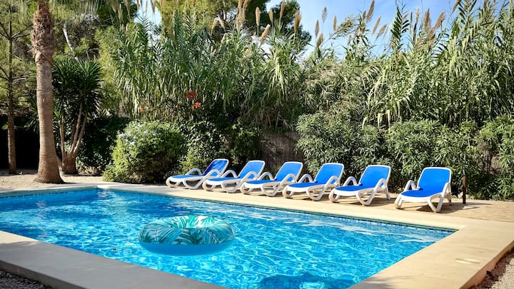 Villa De Charme, Jardin, Piscine, Mer à 5 Min - Xàbia